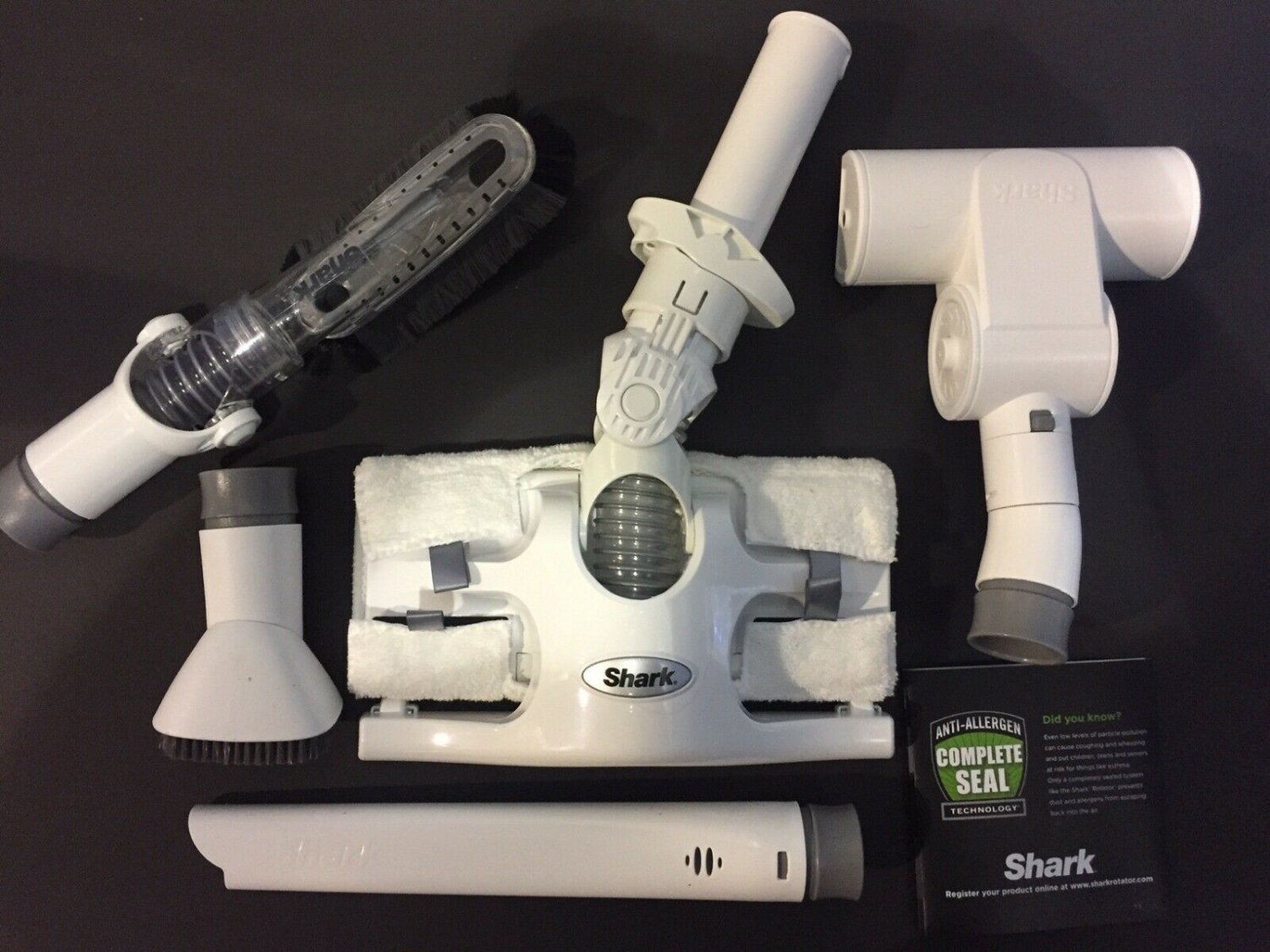 SHARK ROTATOR PRO LIFT-AWAY BAGLESS UPRIGHT VACUUM + TOOLS | UV560 ...