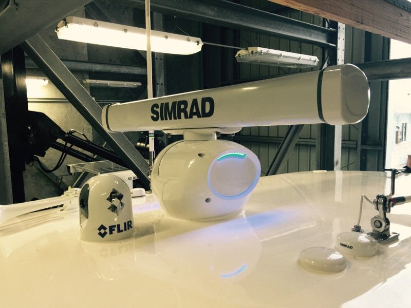 SIMRAD Halo 4 | Weather Radar | Boat GPS | MARPA | Storm Radar | Navigation