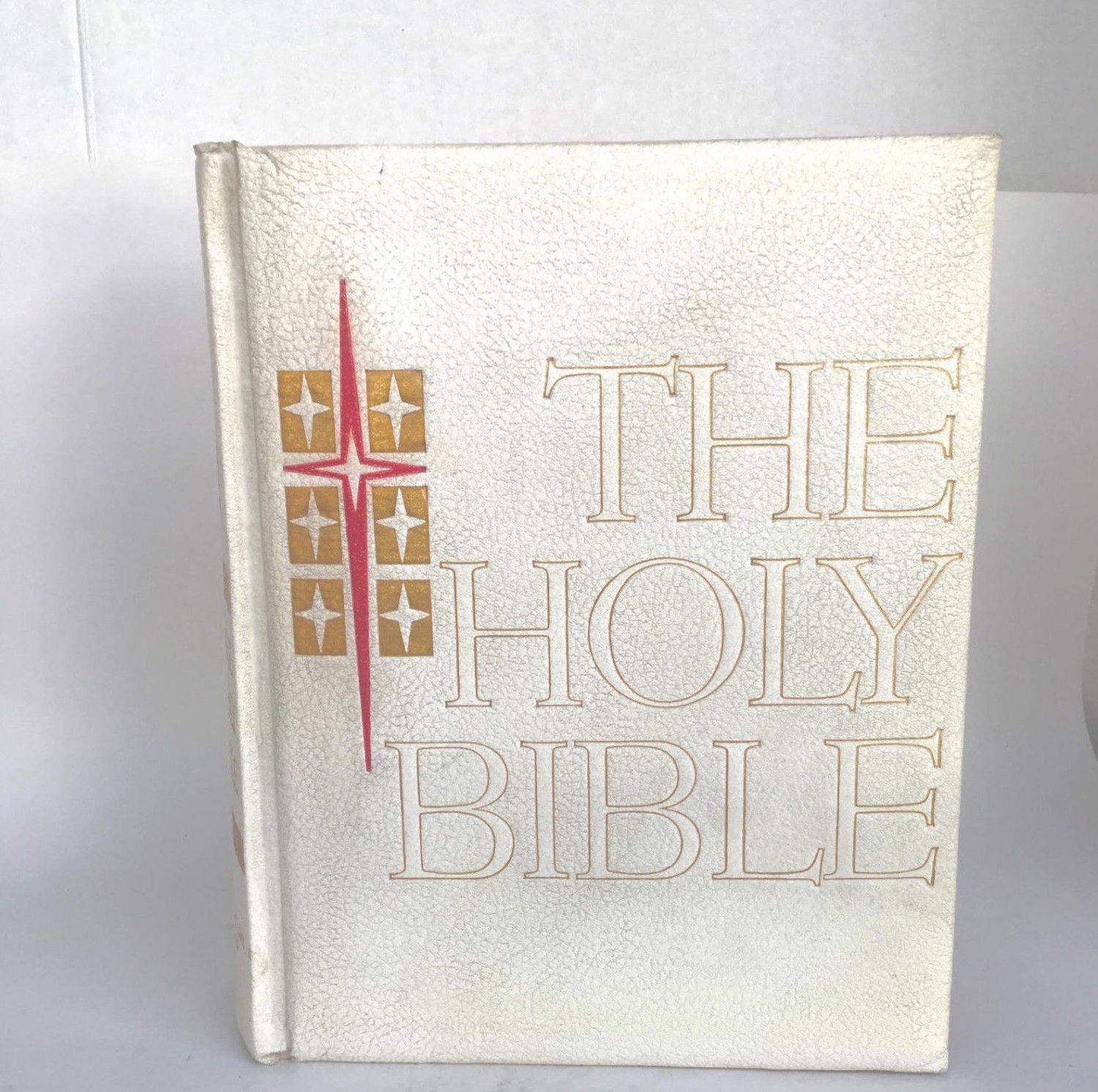 Catholic Holy Bible 1961 The Text of the Confraternity Edition Illustrated