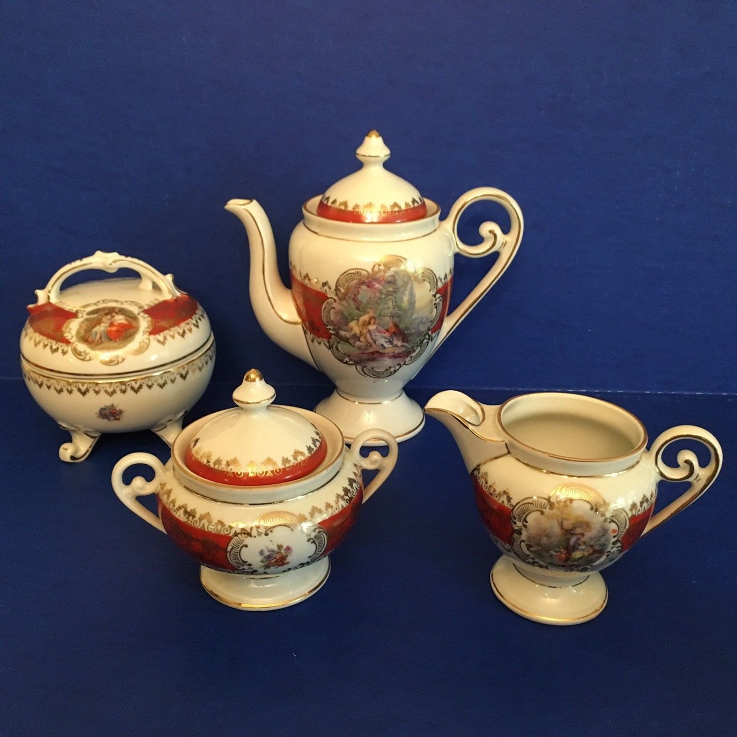 Oscar Schlegelmilch Porcelain China 16 piece Tea Coffee Set Iridescent MINT