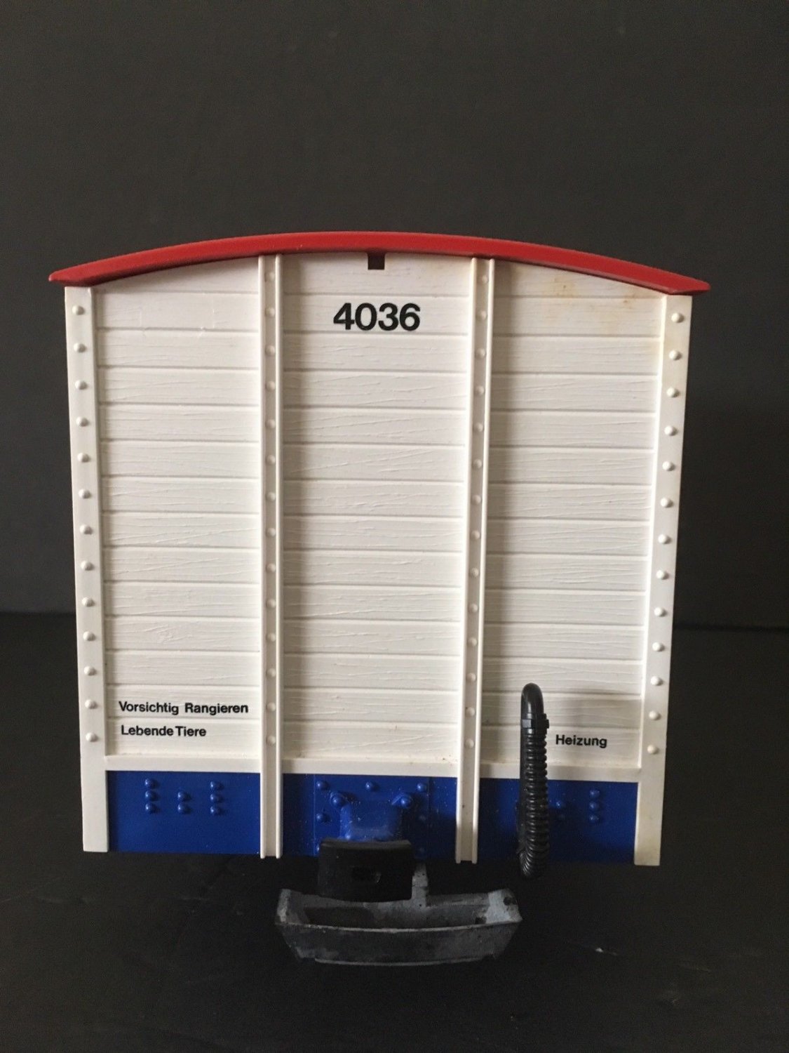 LGB 4036 CIRCUS Box CAR - Animal ramp in car, G scale Model Train