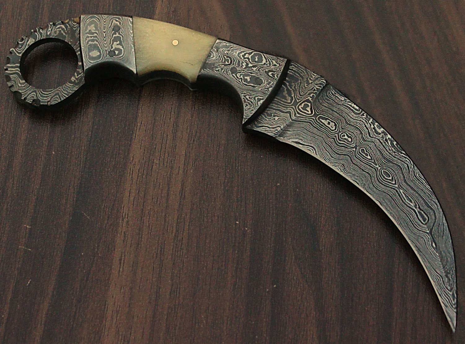 Handmade Damascus Karambit (original camel bone and damascus handle)