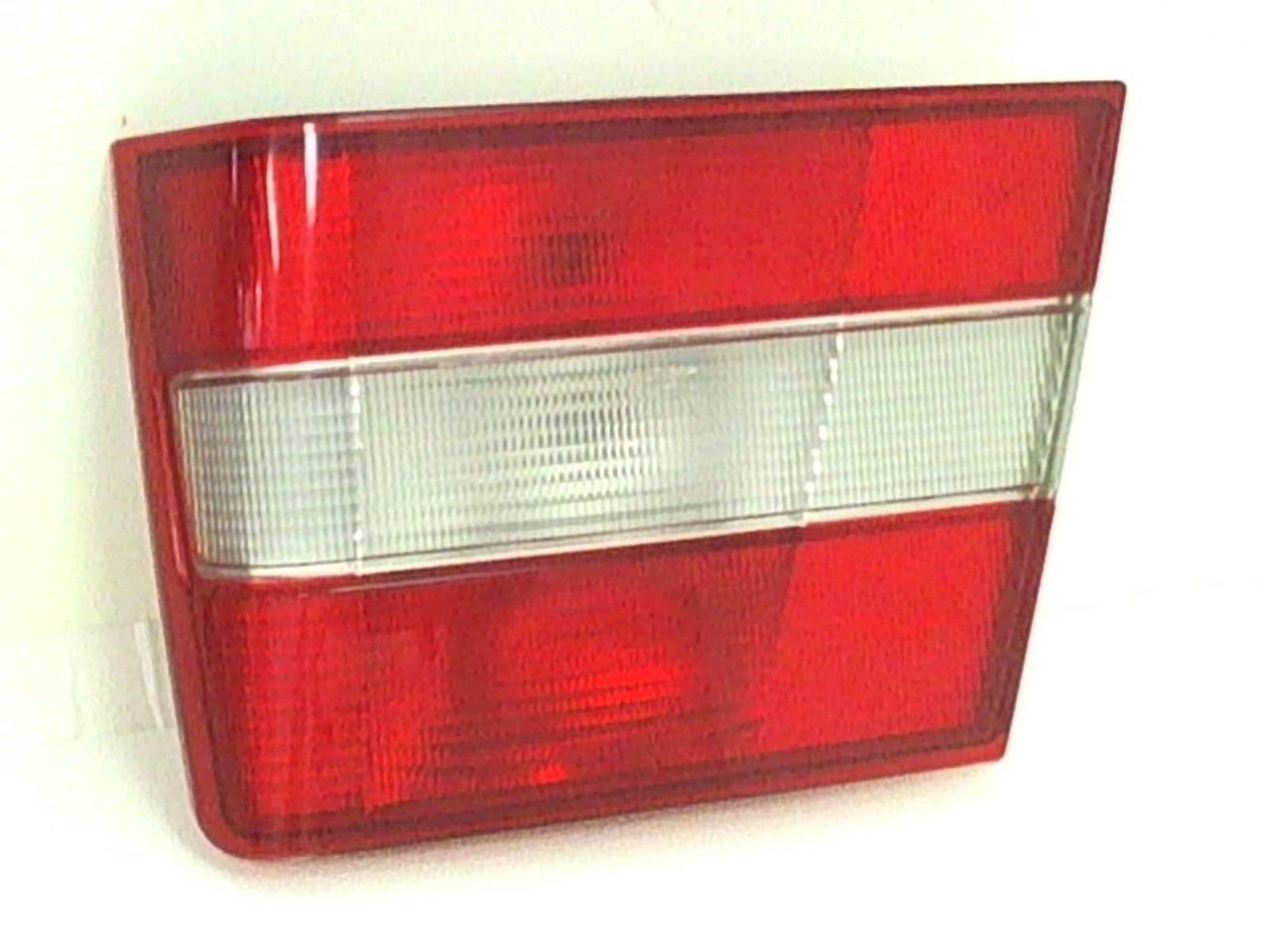 97-98 VOLVO S90 95 96 97 98 960 RIGHT SIDE INNER TAIL LIGHT LAMP ...