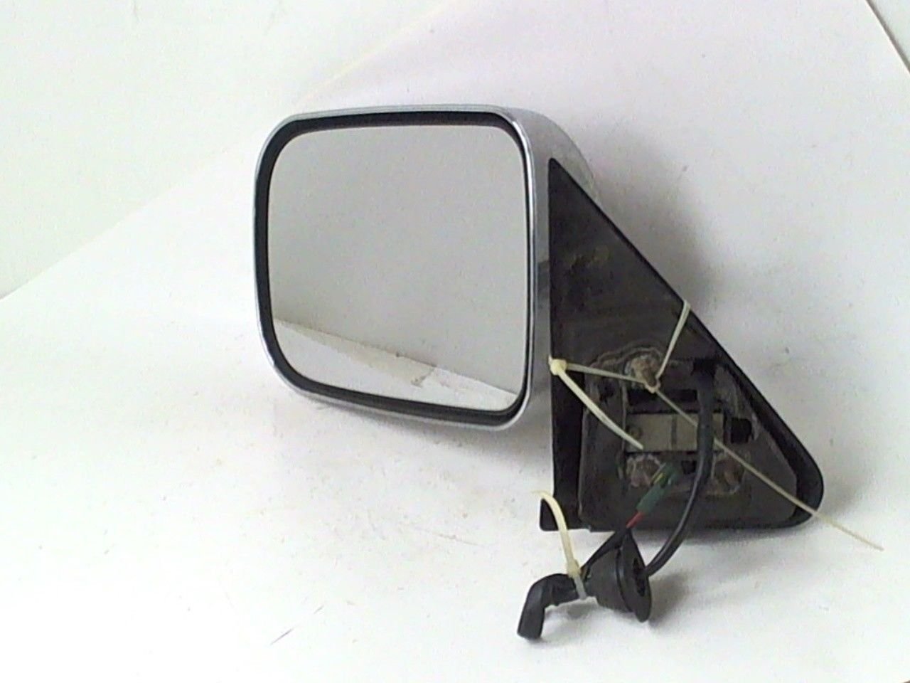 1995 Chevrolet Van Left Side View Mirror Drivers Door Powered