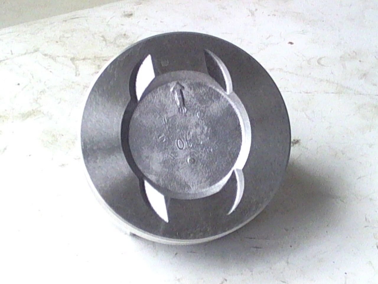 Enginetech P1502 +040 Piston For Ford 289 302 5.0L Dish Top 4BBL ...