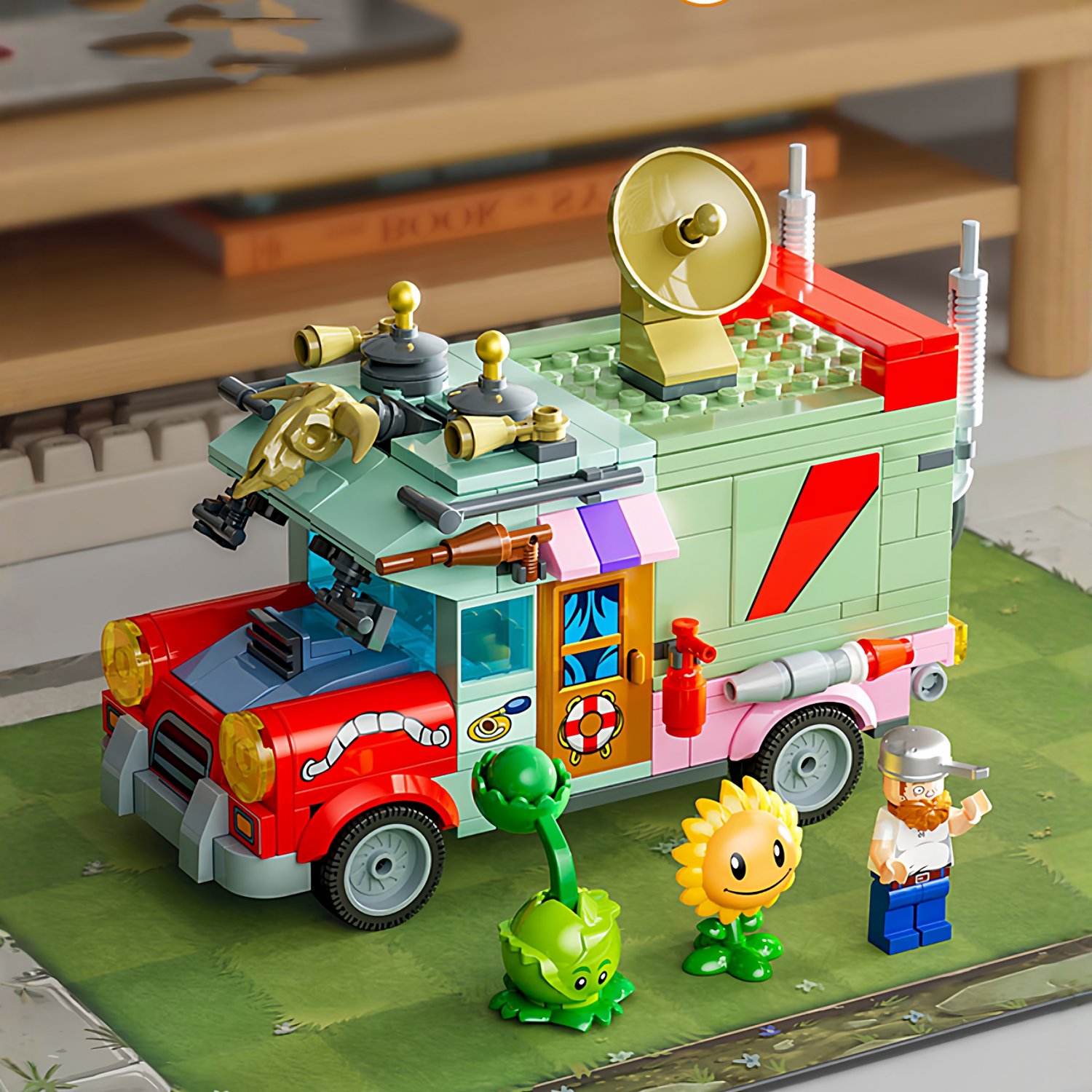 Plants vs. Zombies Penny's Attack Minifigures Game Toy