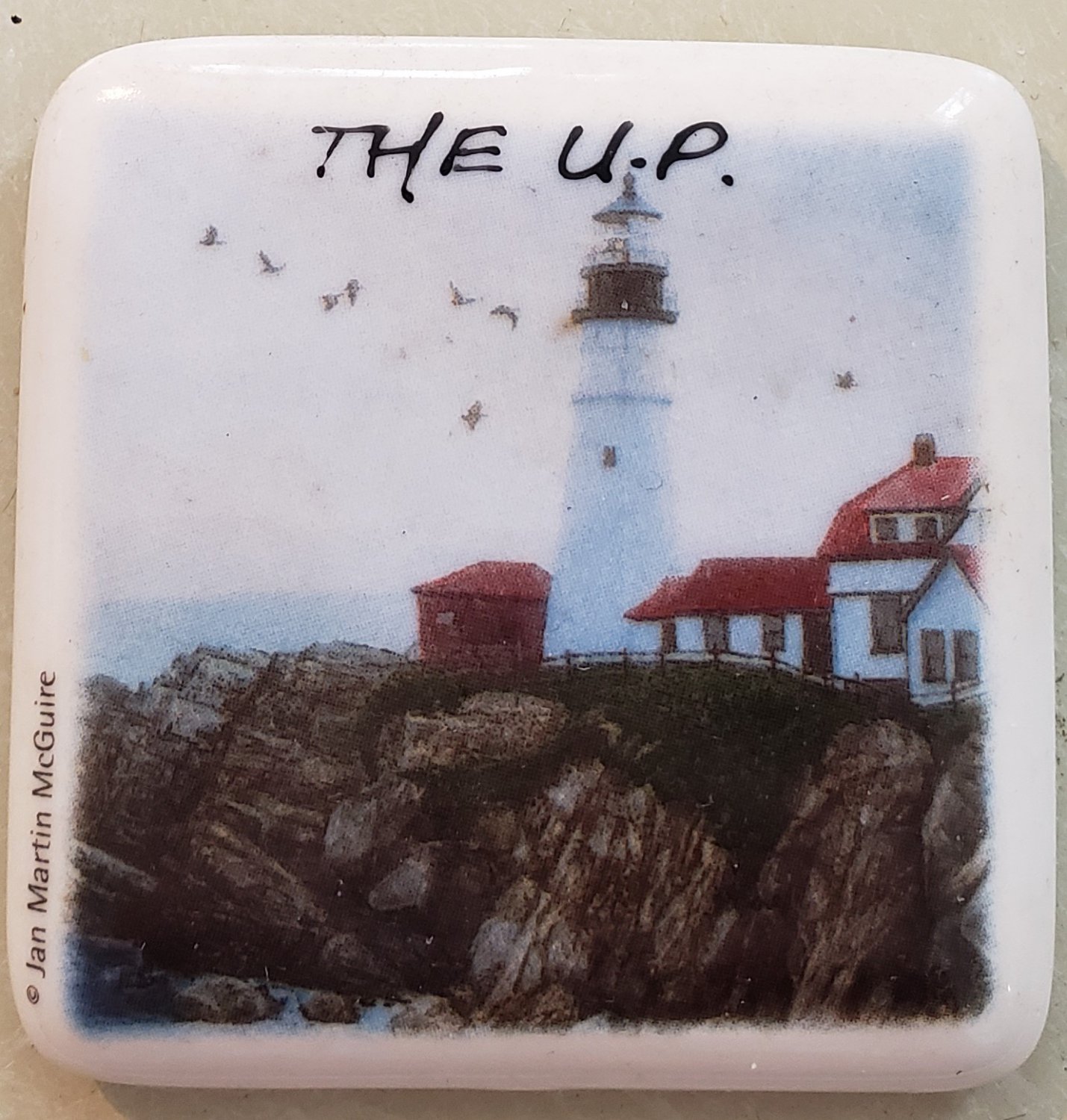 LIGHTHOUSE Ceramic Magnet-Upper Peninsula of Michigan Souvenir-2" x 2"