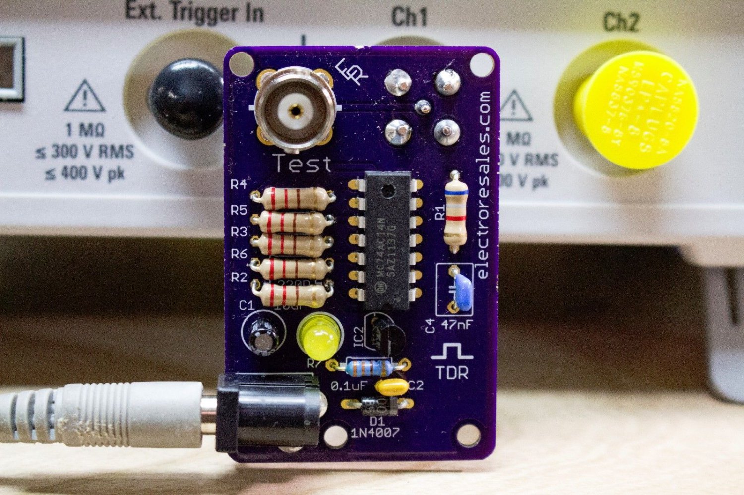 TDR Time Domain Reflectometer. Fast Clock Version. Detect cable faults ...