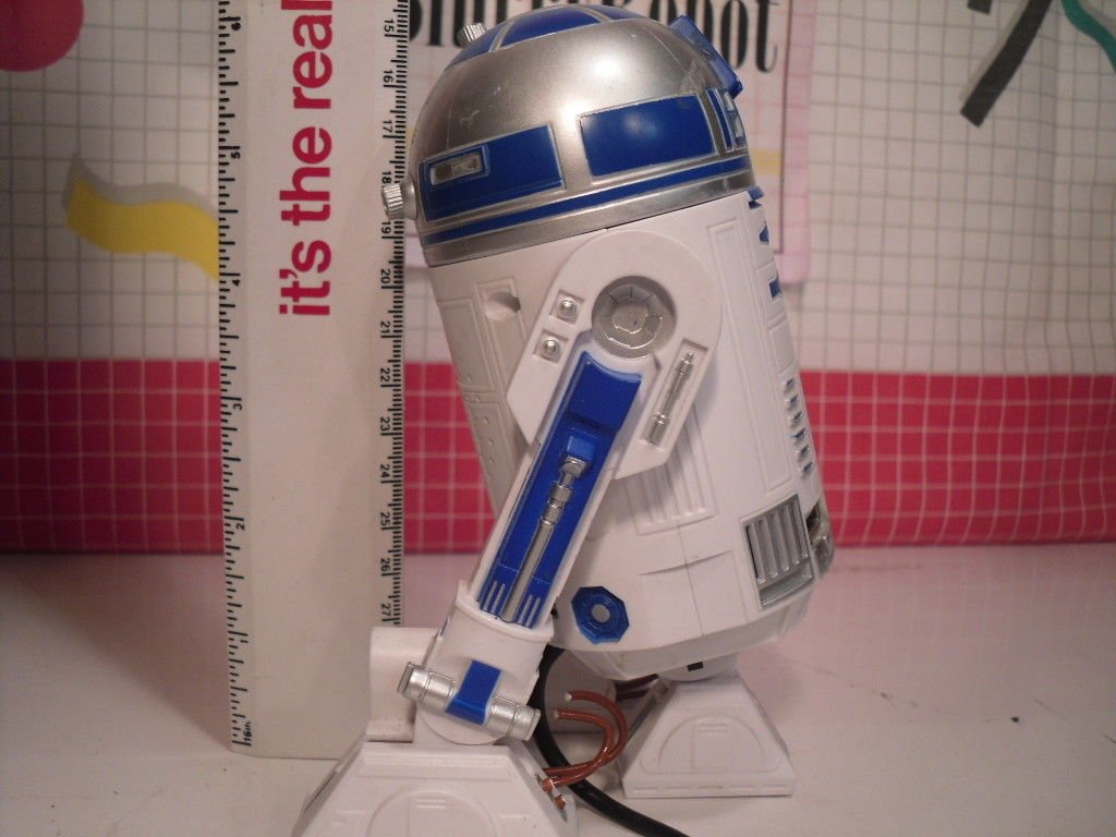 R2D2 Star Wars USB Hub Computer Fandom Geek Collectible R2-D2 Beeps