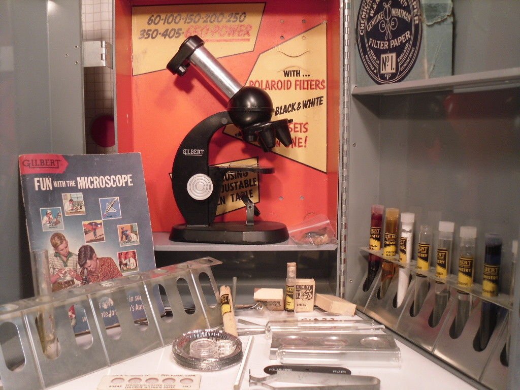 Vintage 1950's GILBERT #13051 Microscope & Lab Science Set with Steel ...