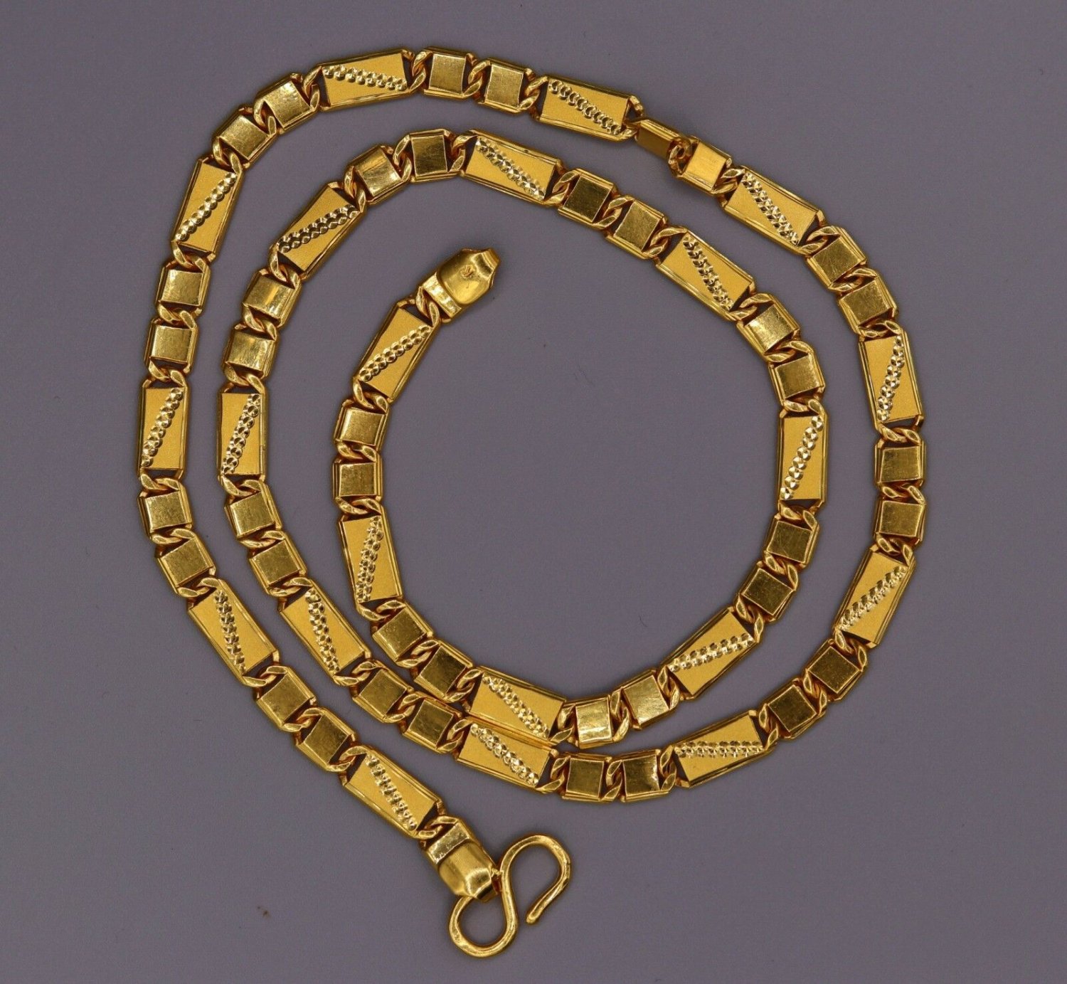 20" INCHES LONG 22KARAT YELLOW GOLD NAVABI NAWABI CHAIN NECKLACE 5.5 MM ...