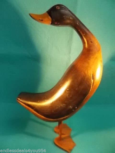 DUCK-VINTAGE LARGE WOOD - LOOKING BACKWARDS-UNIQUE