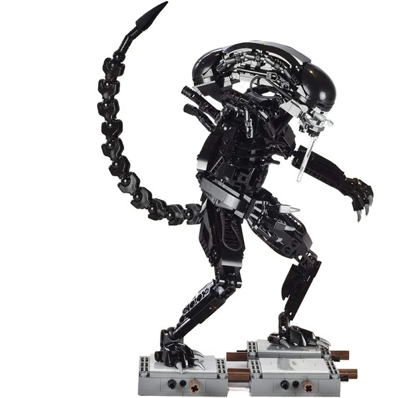 Big Alien and Xenomorph Minifigures Lego Compatible Alien Movie Minifigure