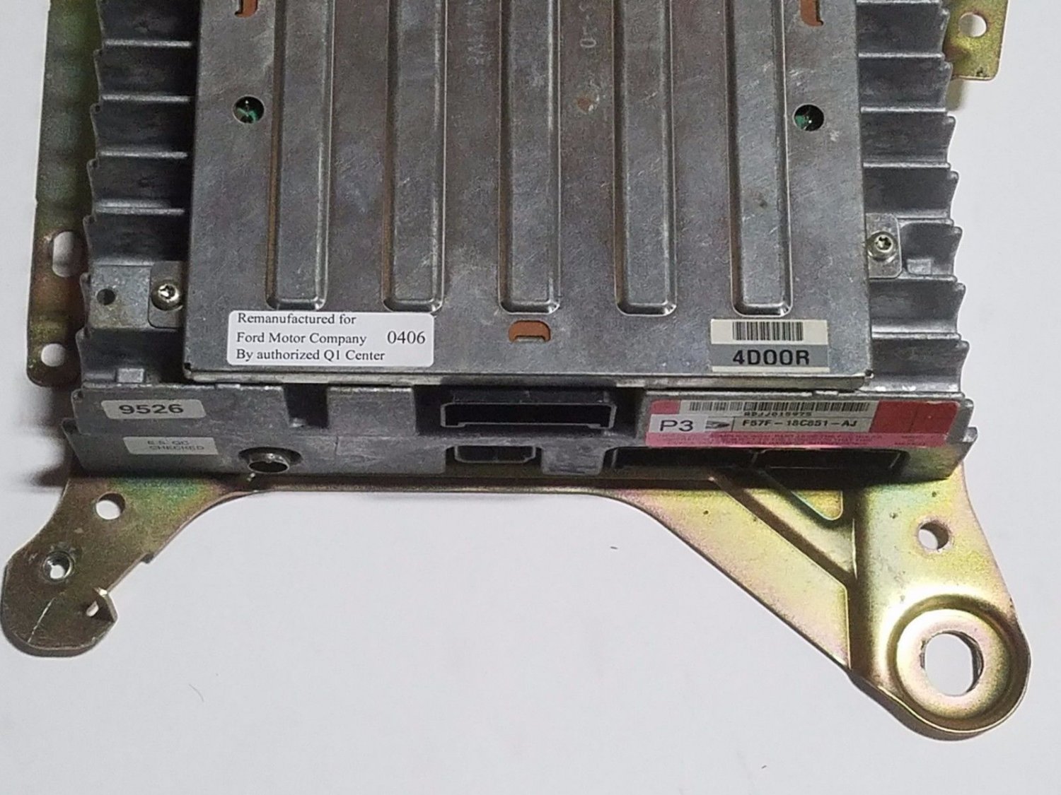 Ford Explorer remanufactured amplifier amp. Factory original OEM radio ...