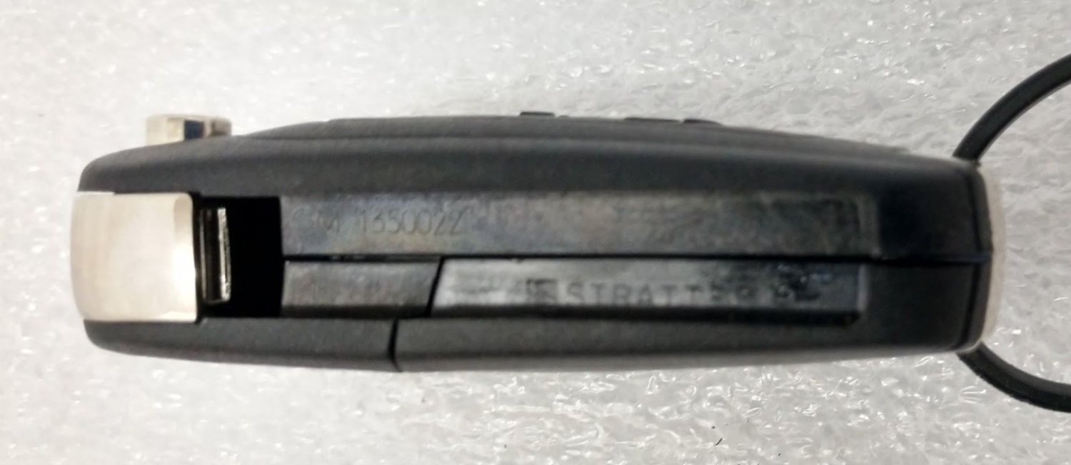 GM 2010+ OEM keyless entry flip key fob w/ remote start. Door lock 5 ...