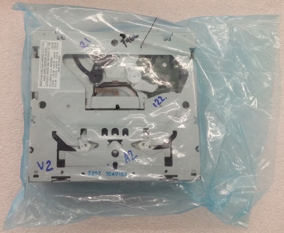 GM Delco OEM CD drive for select 00+ radio.NEW mech mechanism. Chevy ...