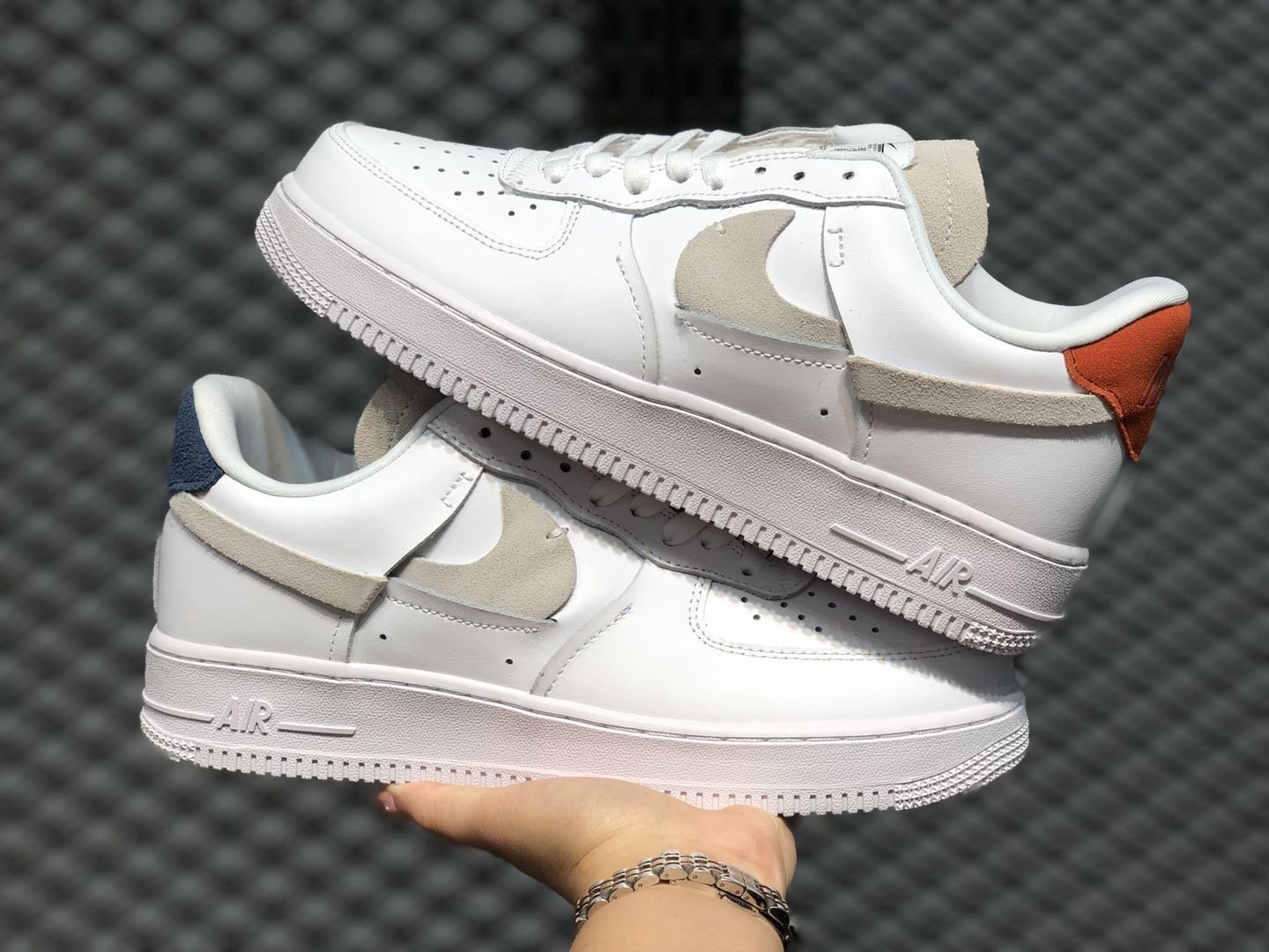 Nike Air Force 1 “Inside Out” 898889-103 White