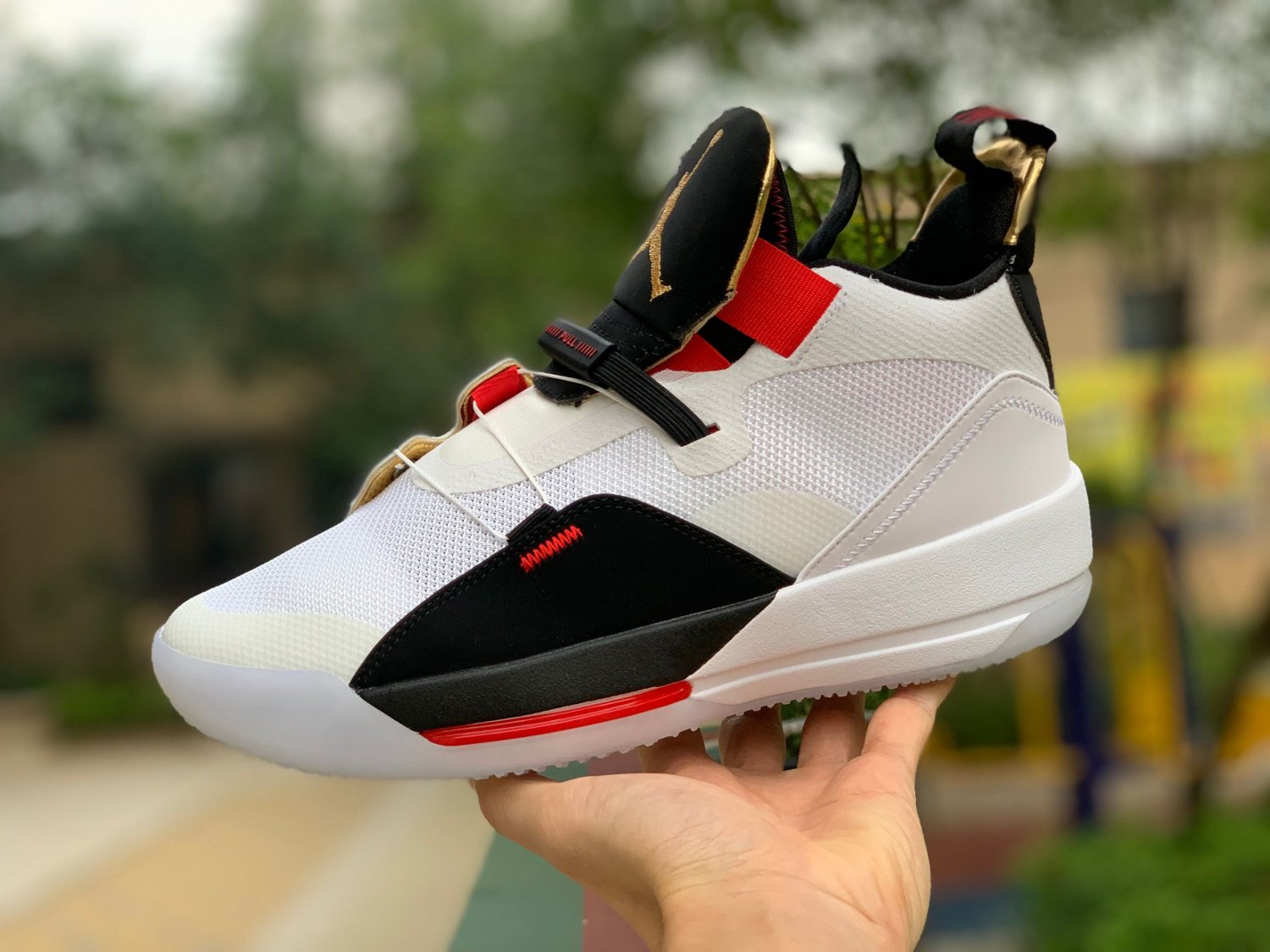 Jordan XXXIII Future of Flight BV5072-100