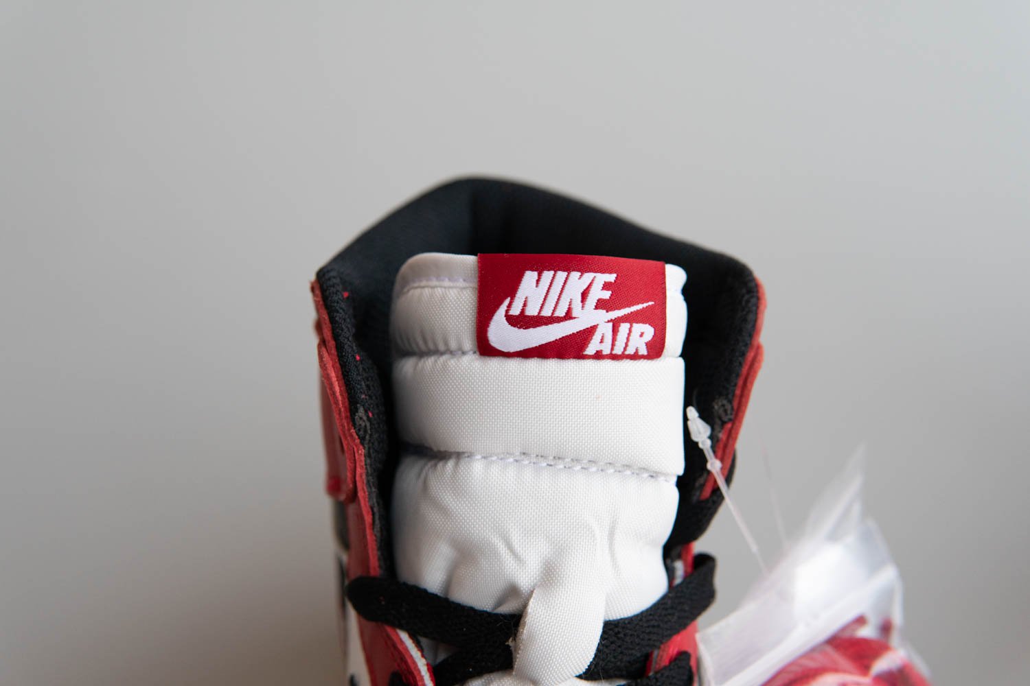 Jordan 1 Retro Chicago Red