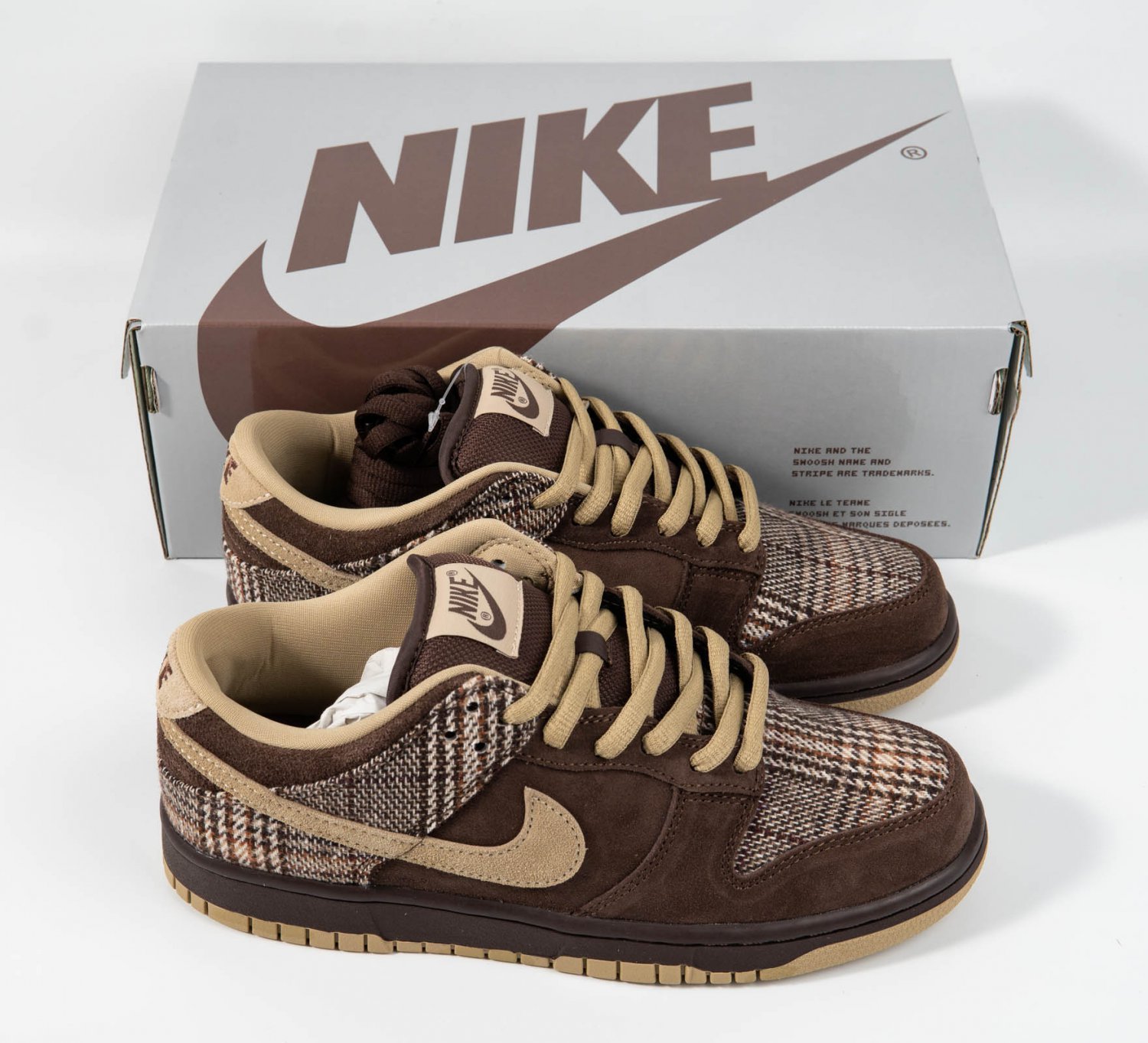 Nike SB Dunk Low Tweed