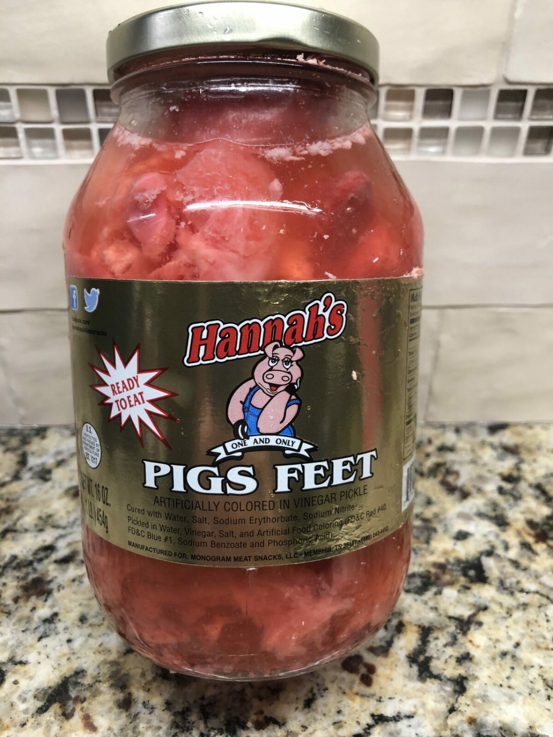 Hannah's Pickled Pig's Feet Jar Meat Snack Hot like Sausage Wieners 1/2 ...