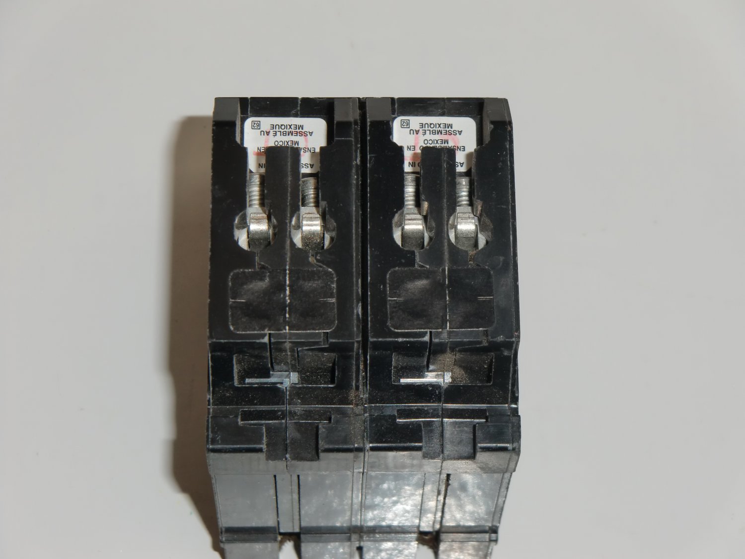 Square D HOMT2020220 Circuit Breaker 20Amp Quad 120/240V Type: HOMT