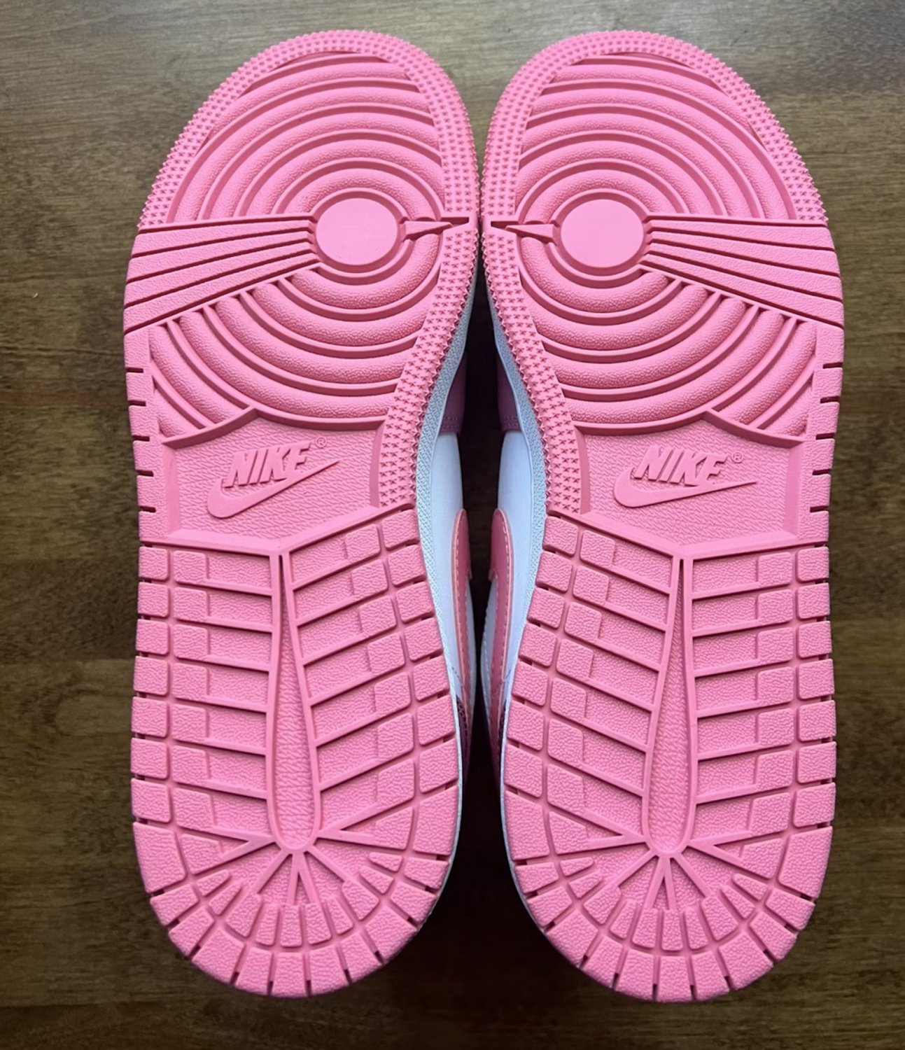 Nike Air Jordan 1 Low DESERT BERRY WHITE PINK Shoes 553560-616