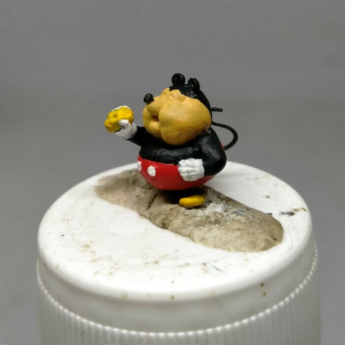 FAT MICKEY MOUSE HO 1:87 MINIATURE FIGURE NO PREISER