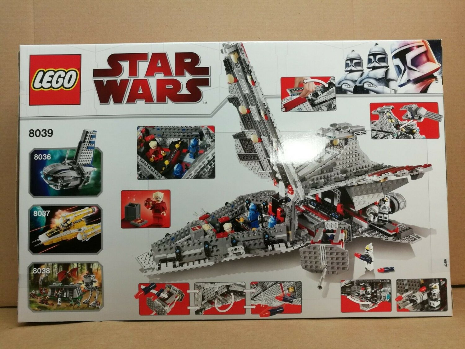 8039 Lego Star Wars Venator-Class Republic Attack Cruiser