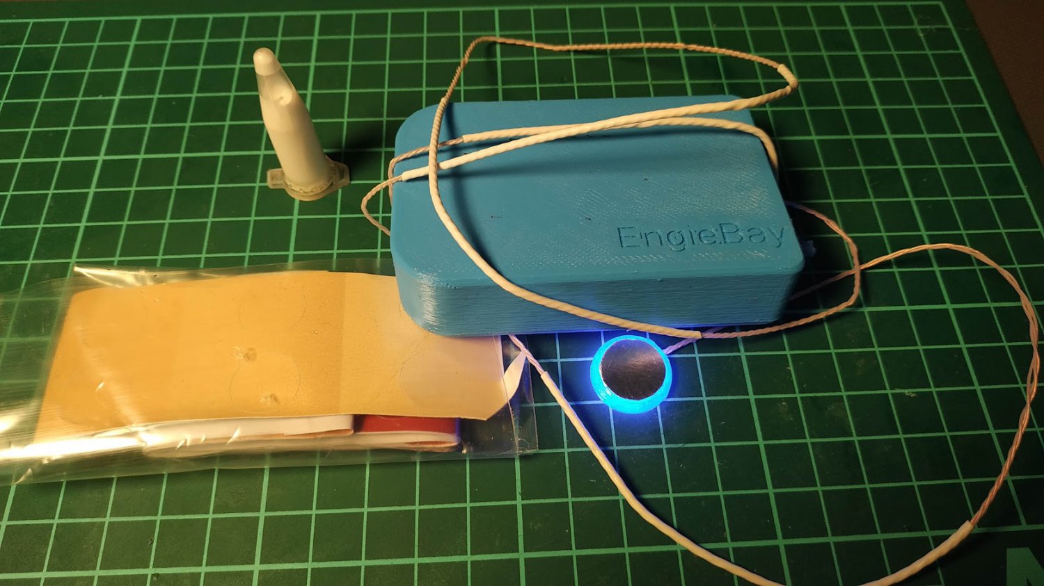 Detroit Become Human LED cosplay pack