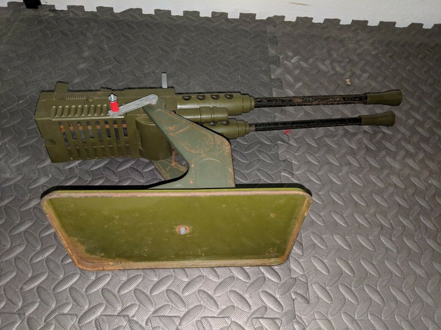 Vintage Marx 21" Anti Aircraft Cannon Twin Pom-Pom Gun (working unit)