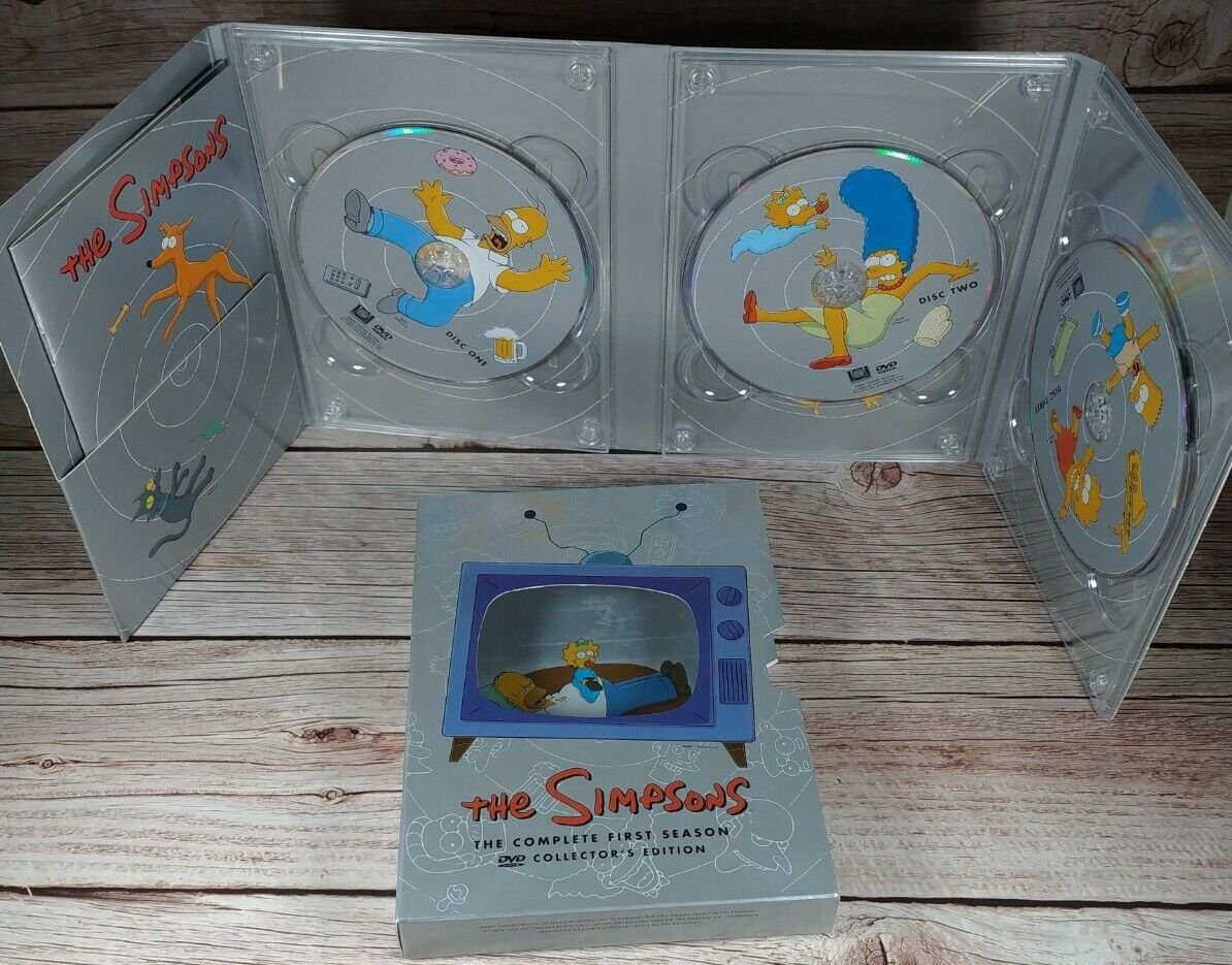 The Simpsons Complete First Season 3 DVD Box Set Discs in excellent ...