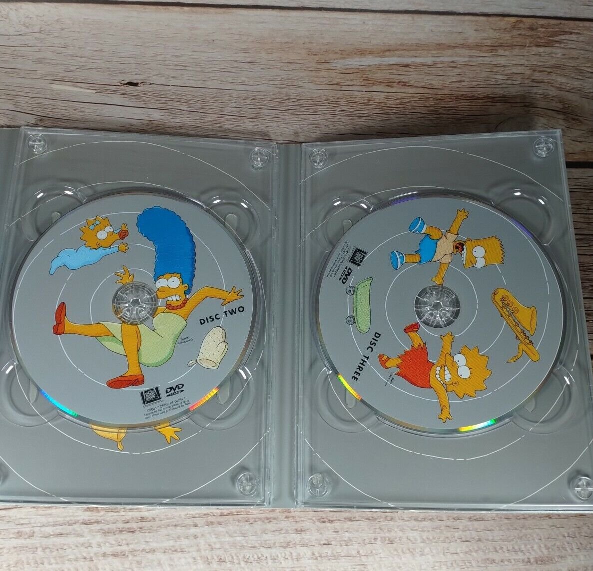 The Simpsons Complete First Season 3 DVD Box Set Discs in excellent ...