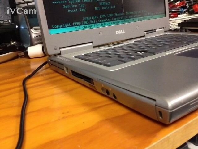 DELL LATITUDE D800 15.4" LAPTOP WITH SERIAL PORT PARALLEL