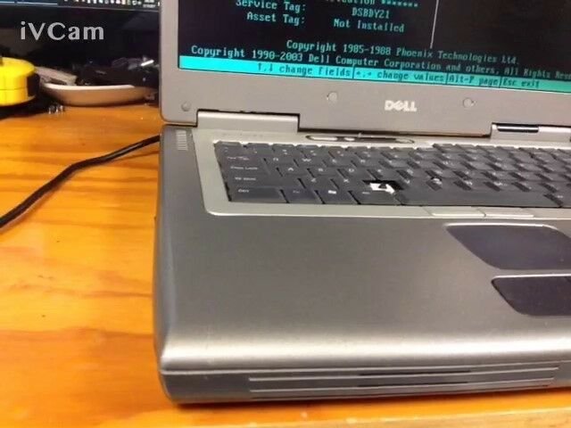 DELL LATITUDE D800 15.4" LAPTOP WITH SERIAL PORT PARALLEL