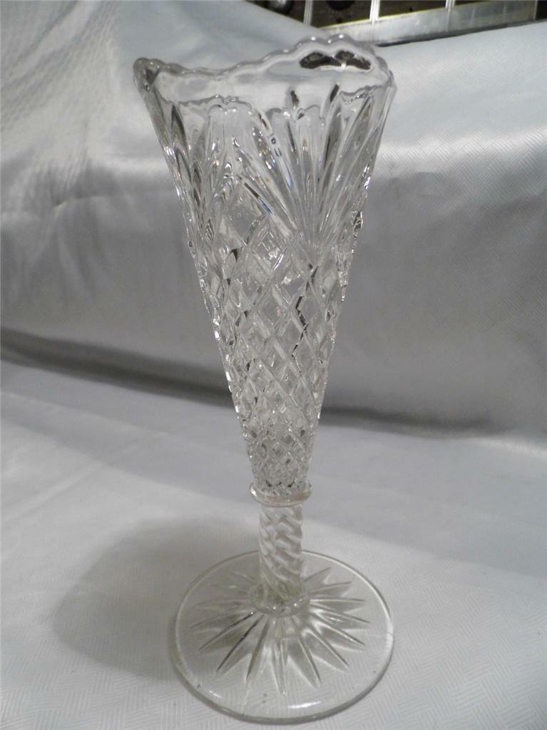 vintage cut CRYSTAL fluted glass flower Bud Vase - glows in blacklight