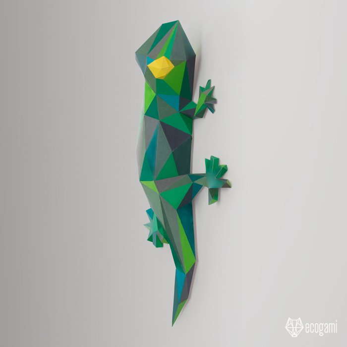 Printable lizard papercraft for your wall decor