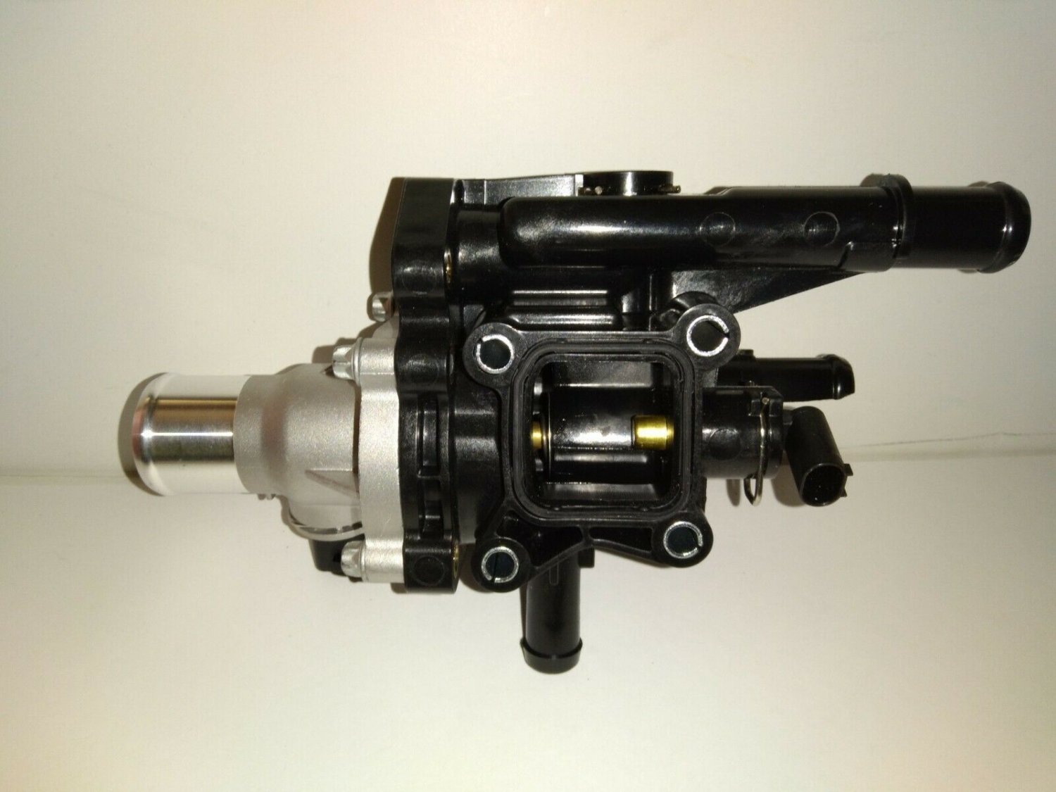 PA66-GF35 Engine Cooling Thermostat Housing Cover+Water Temperature ...