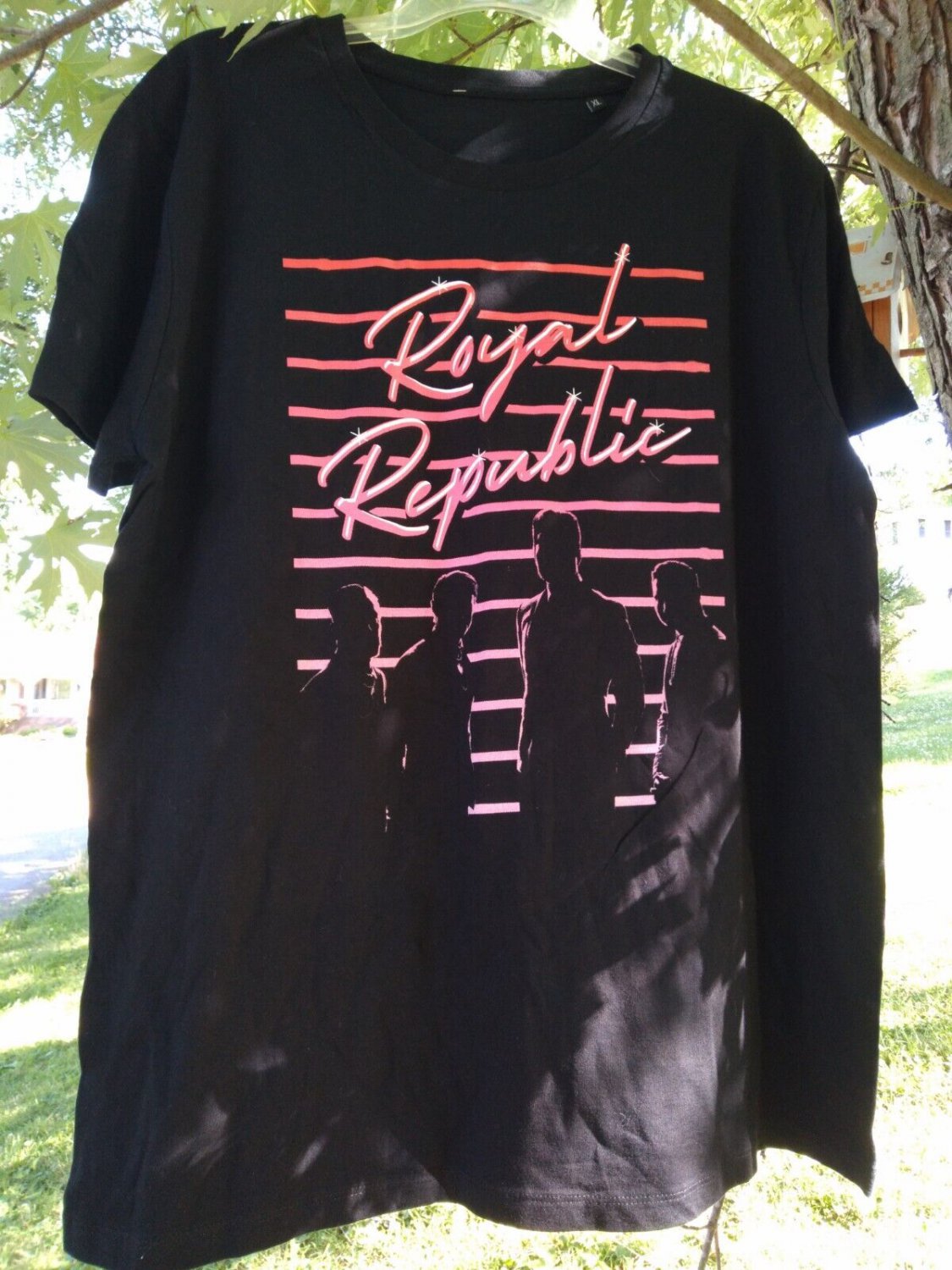 Royal Republic Silhouette Graphic L t-shirt NWOT