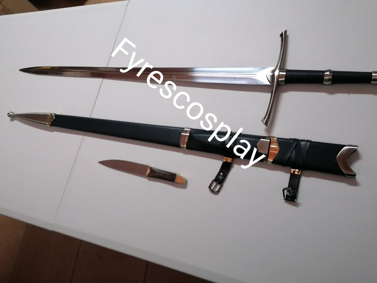 Aragorn's sword strider ranger lord of the rings lotr sword of aragorn ...