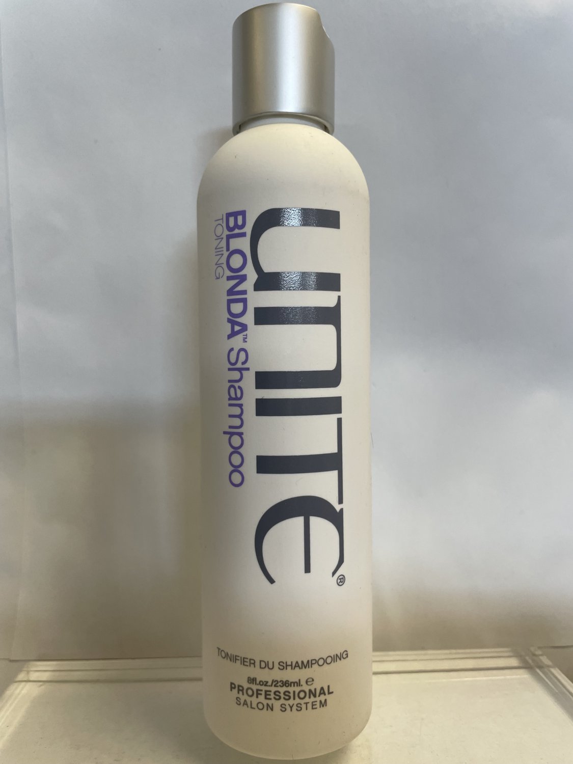 Unite Blonda Shampoo Toning Professional 8 fl oz/236 mL