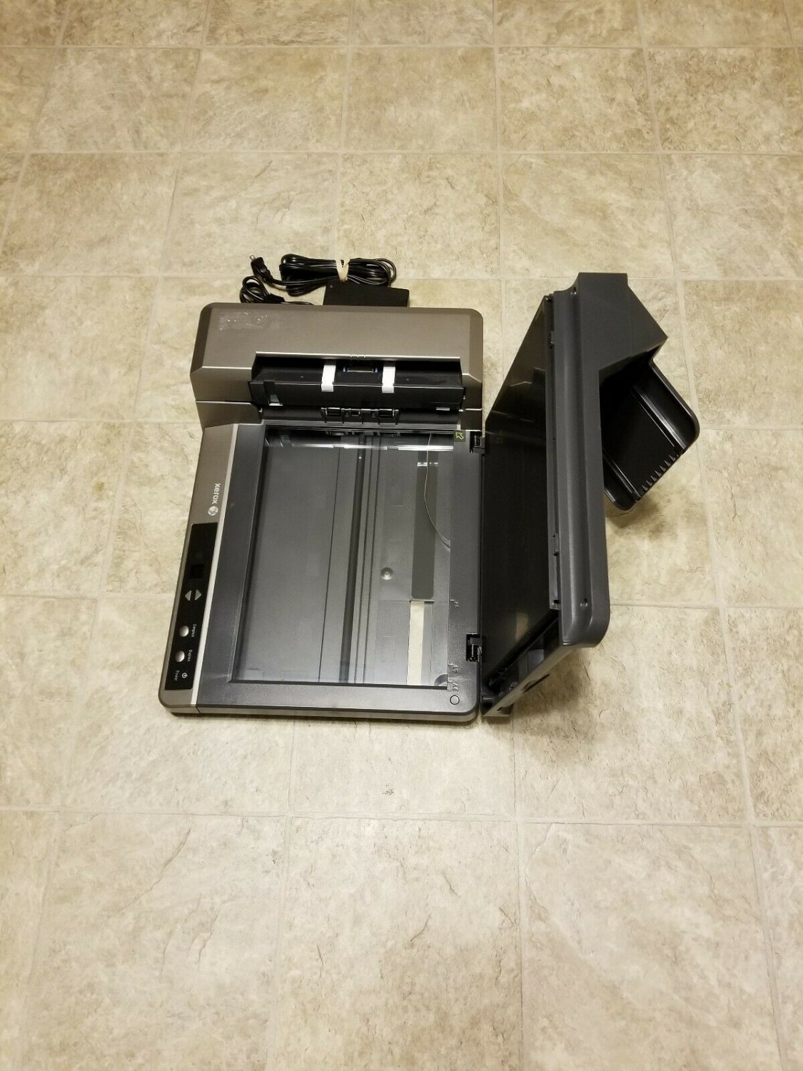 Xerox DocuMate 3220 Document Scanner
