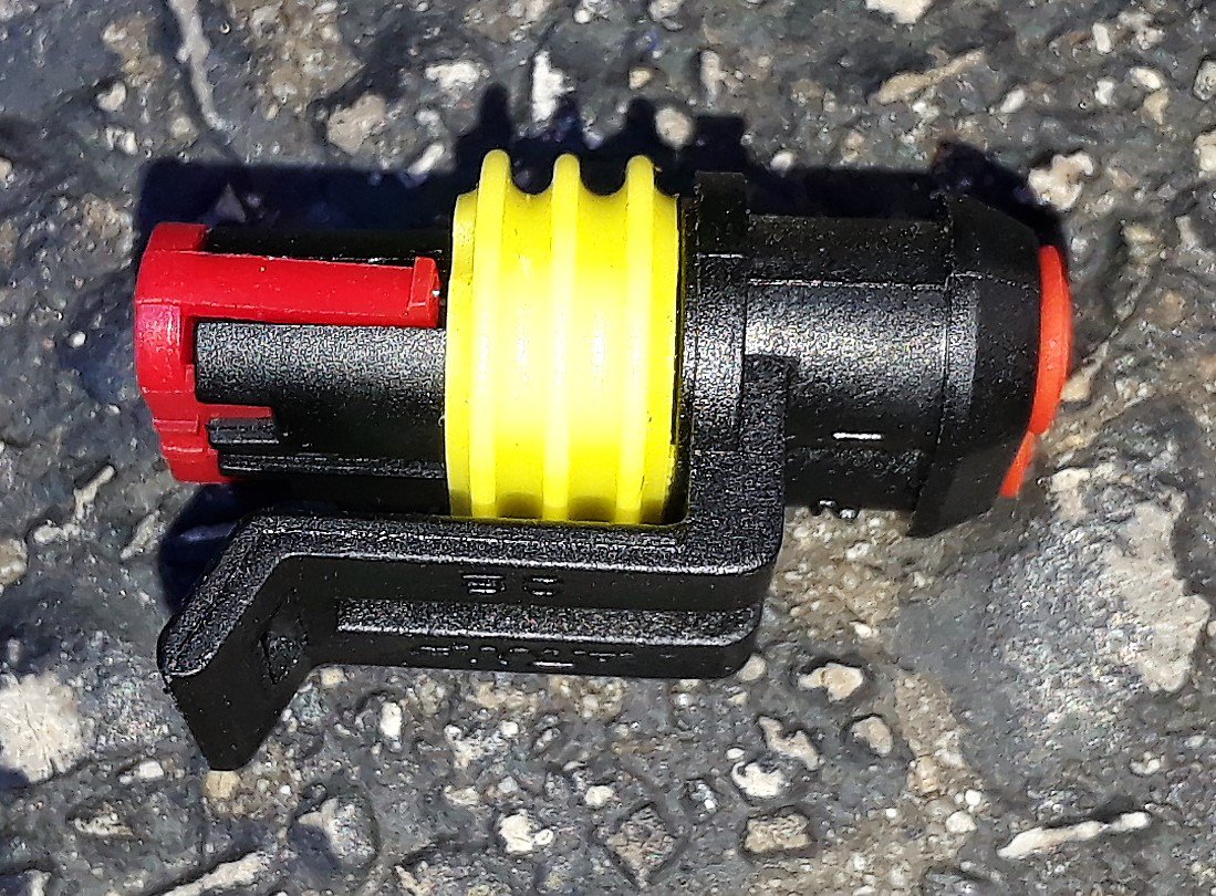 GENUINE CUMMINS / AMP OEM CONNECTOR 4919587