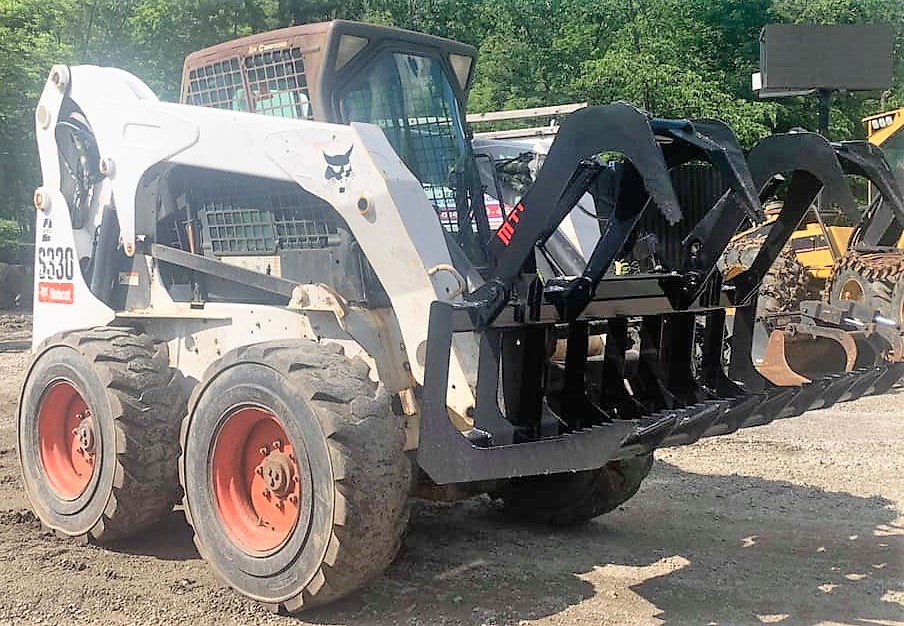 BOBCAT S330 WHEELED SKID STEER / NEW MTL X-SERIES 80" ROCK GRAPPLE 1700 ...