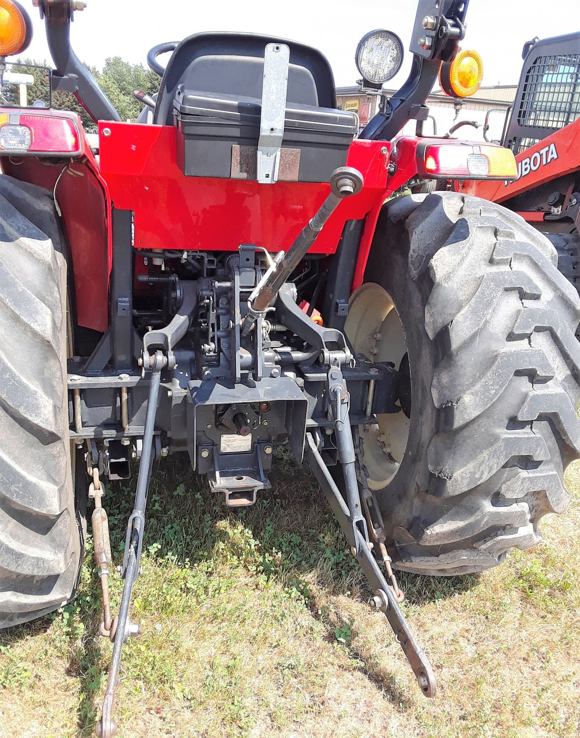 CENTURY 3040 FARM TRACTOR C-SYSTEM 40 LOADER ASSEMBLY 595 HOURS