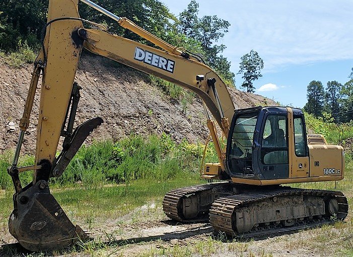 JOHN DEERE 160C LC EXCAVATOR