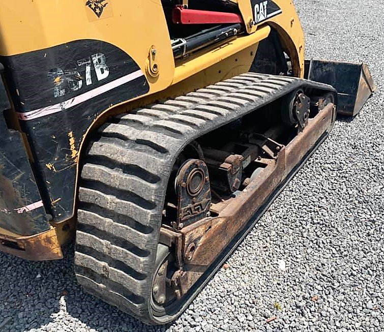 CAT 267B SKID STEER