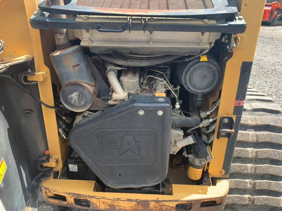 CAT 267B SKID STEER