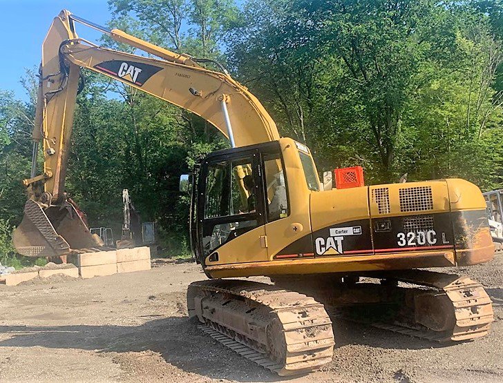 CAT 320CL EXCAVATOR