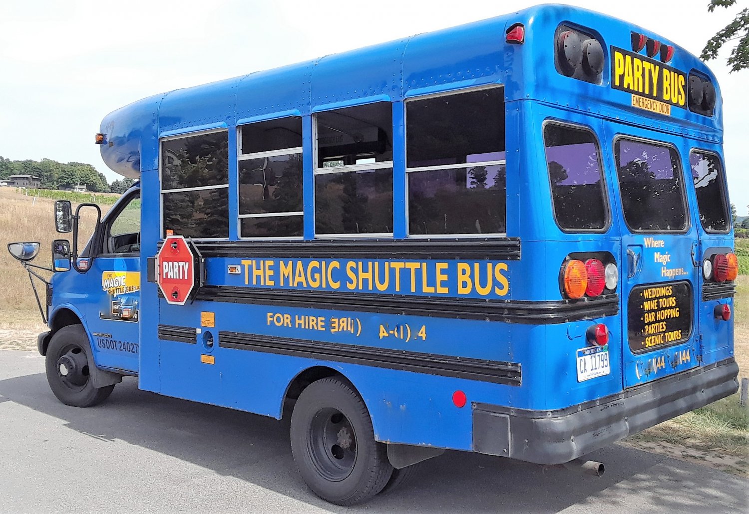 GMC 3500 PARTY BUS / CHURCH BUS / TOUR BUS